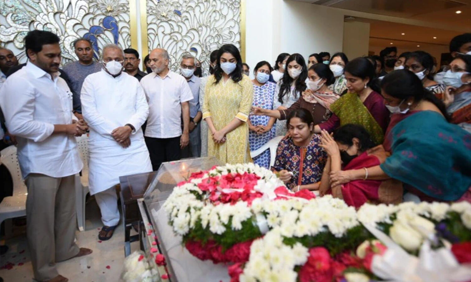 రేపు నెల్లూరుకు మంత్రి పార్థివదేహం.. ఎల్లుండి బ్రాహ్మణపల్లిలో ...