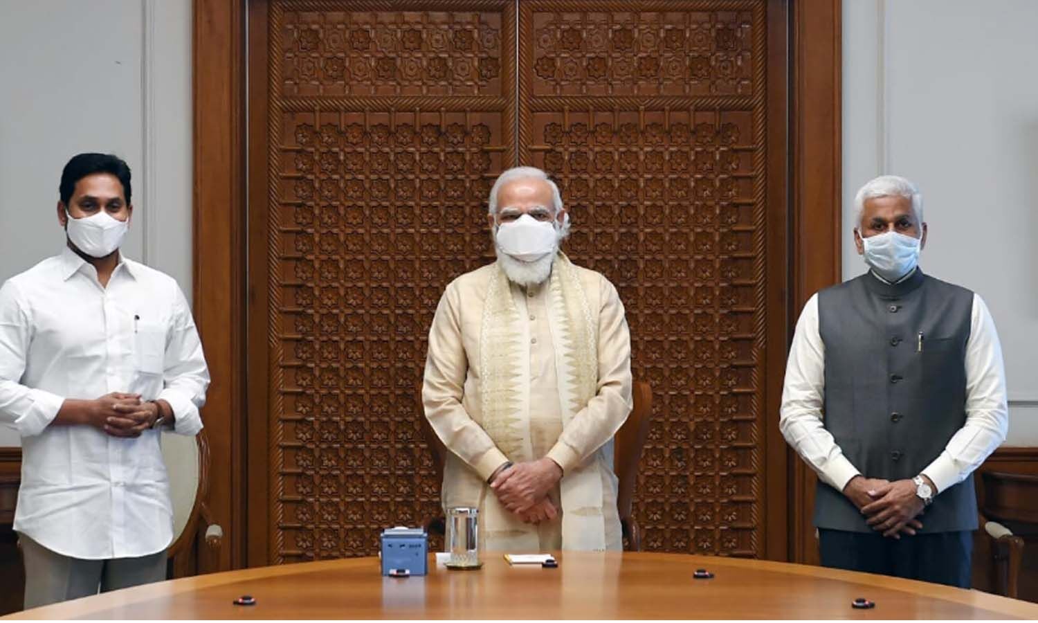 మోదీతో జగన్ అరగంట భేటీ | andhra pradesh chief minister ys jagan's meeting with prime minister ...