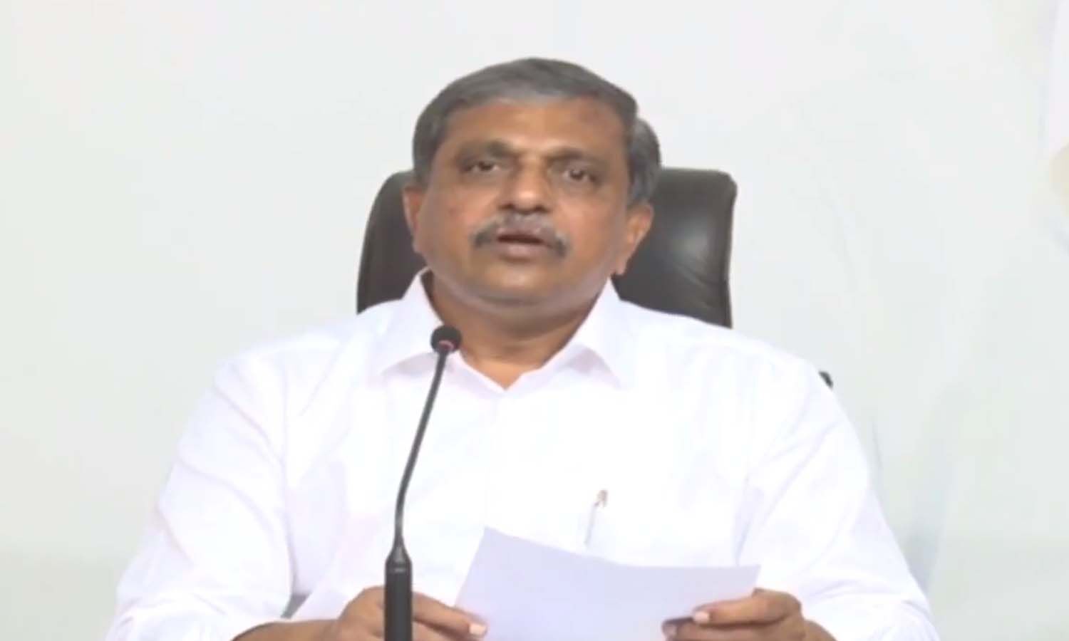 బాబును అర్జంటుగా సీఎంను చేయడానికే | ycp leader sajjala ramakrishna ...