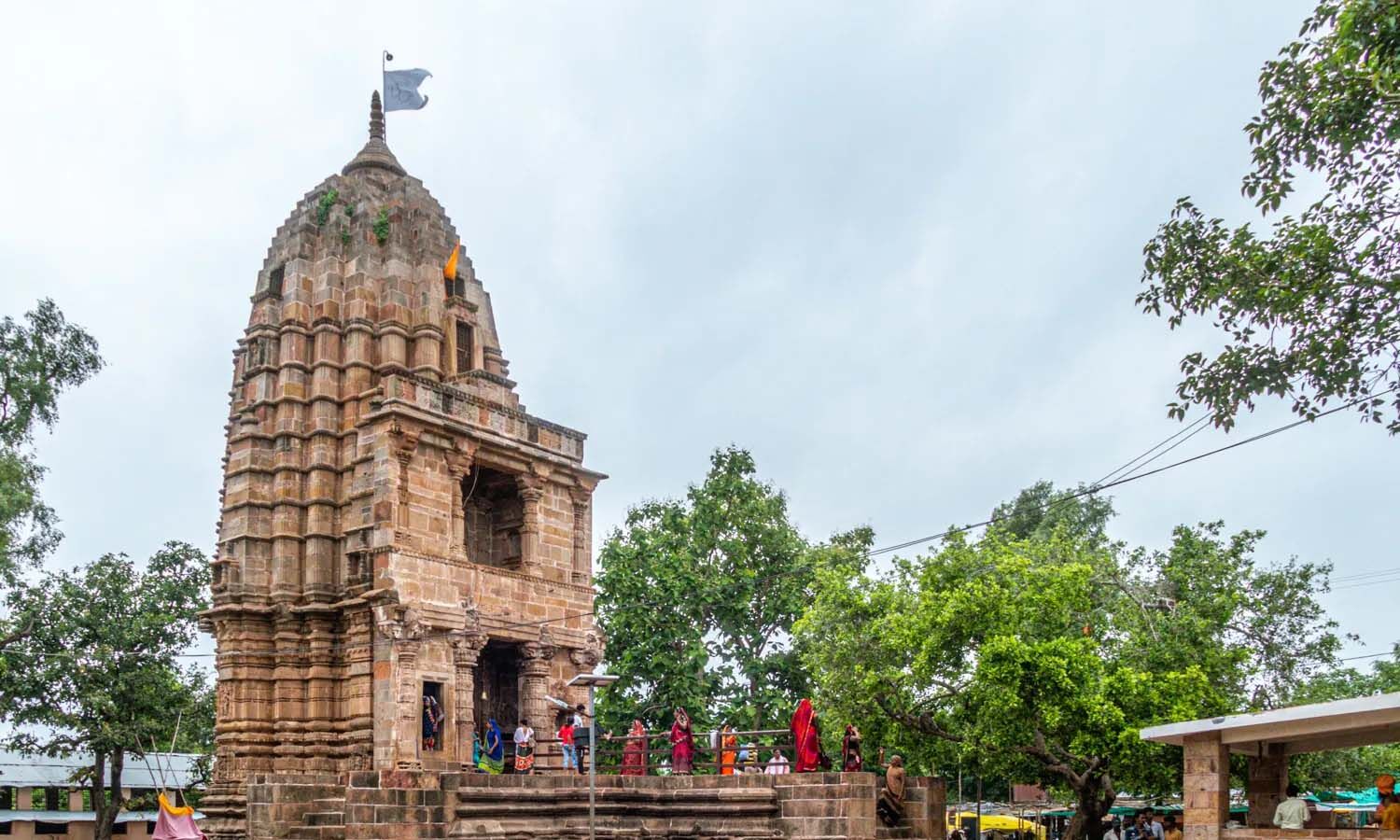 ఒకరోజు మాత్రమే తెరుచుకునే శివాలయం | one temple which opens on ...