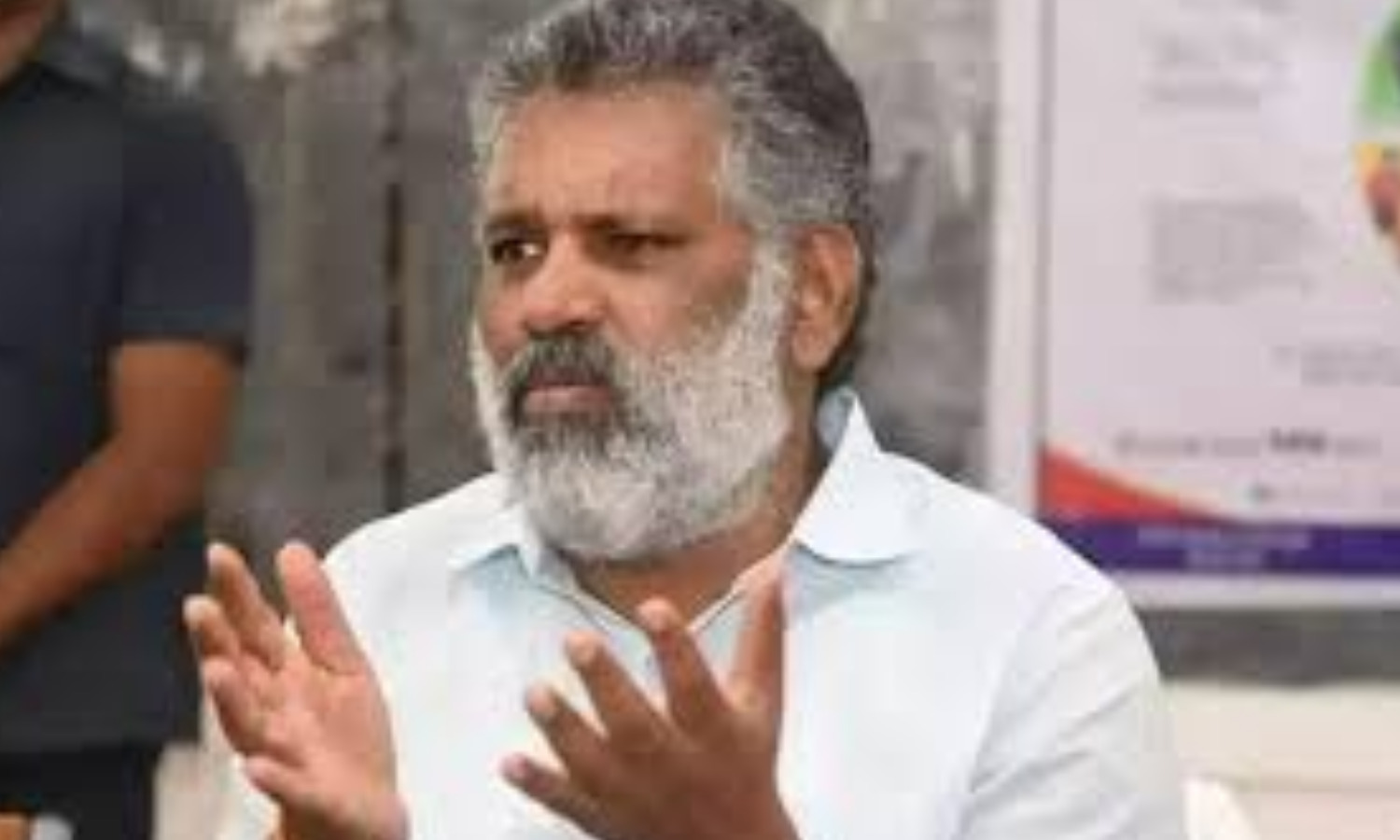 చెవిరెడ్డికి హైకోర్టులో ఎదురుదెబ్బ | ycp leader chevireddy bhaskar reddy faced a setback in the ...