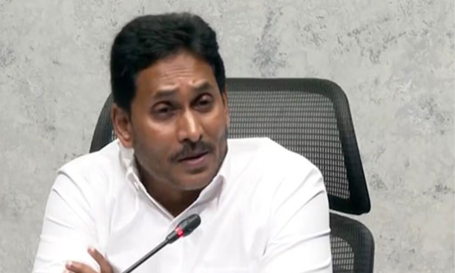 Ys Jagan : ప్రధాని మోదీ పర్యటనకు దూరంగా జగన్ | ycp chief ys jagan decides to stay away from ...